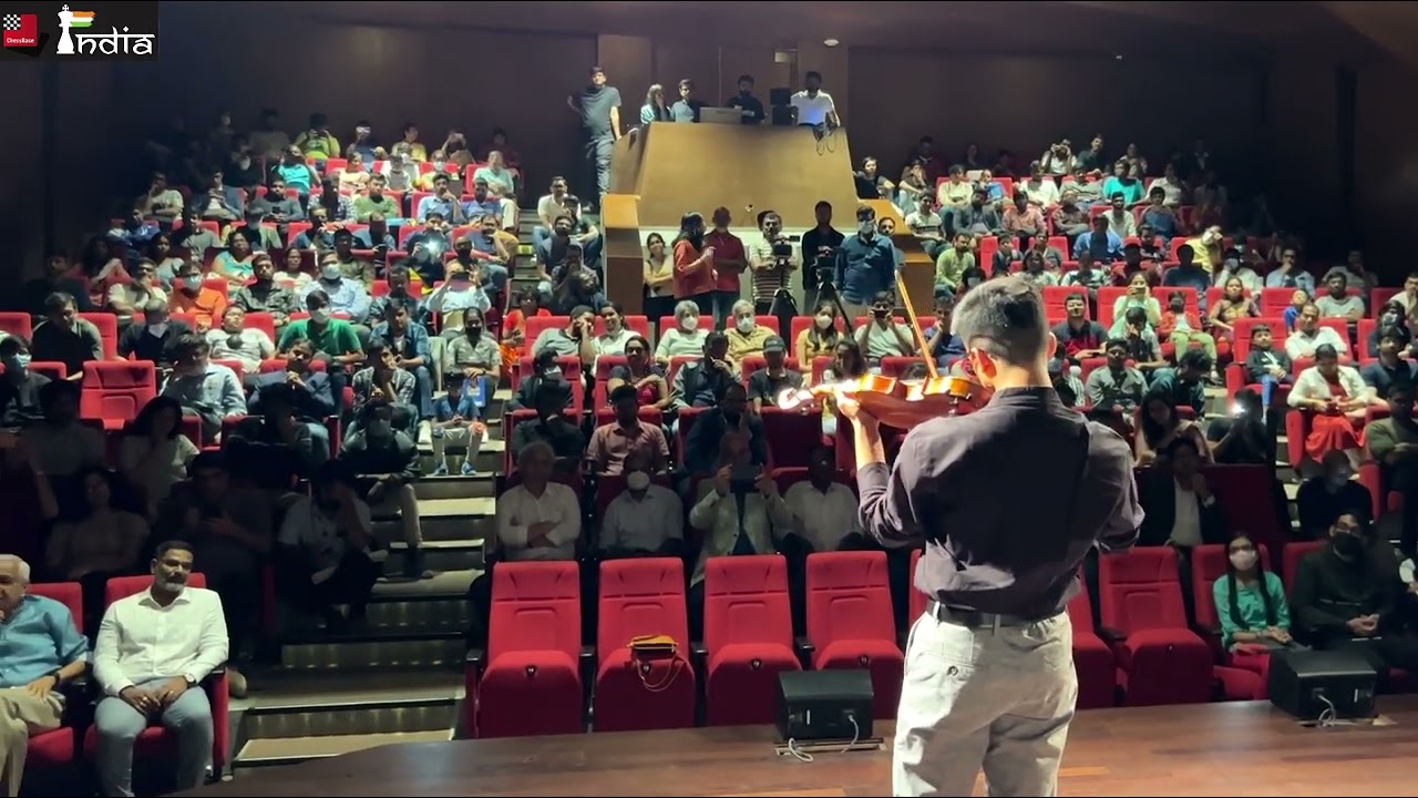 A performance that will touch your soul | Leon Mendonca feat Beverly ...