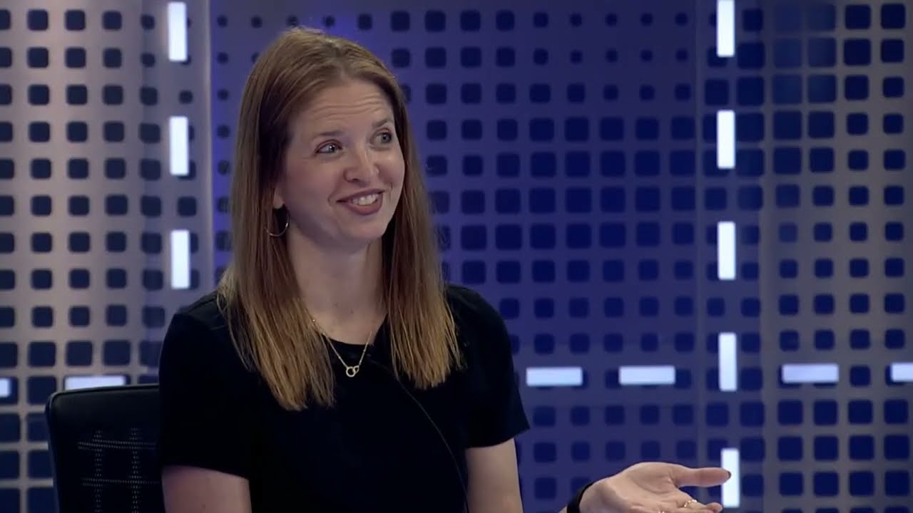 WCHOF’s Shannon Bailey: Our First Female Solo Exhibition | R5 #CairnsCup